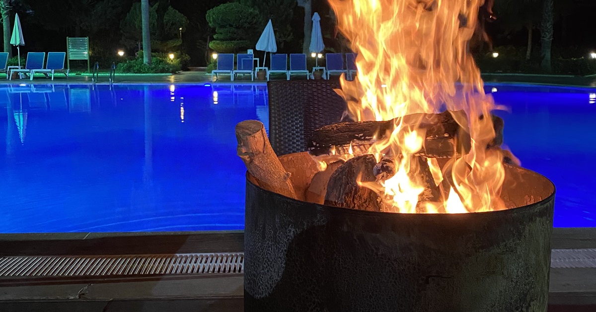 8 Ways to Enjoy Your Pool in Winter - Pool Fits Liners & Covers